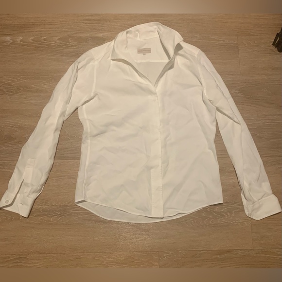 Sarah Alexandra | Tops | Sarah Alexandra Classic White Button Down ...